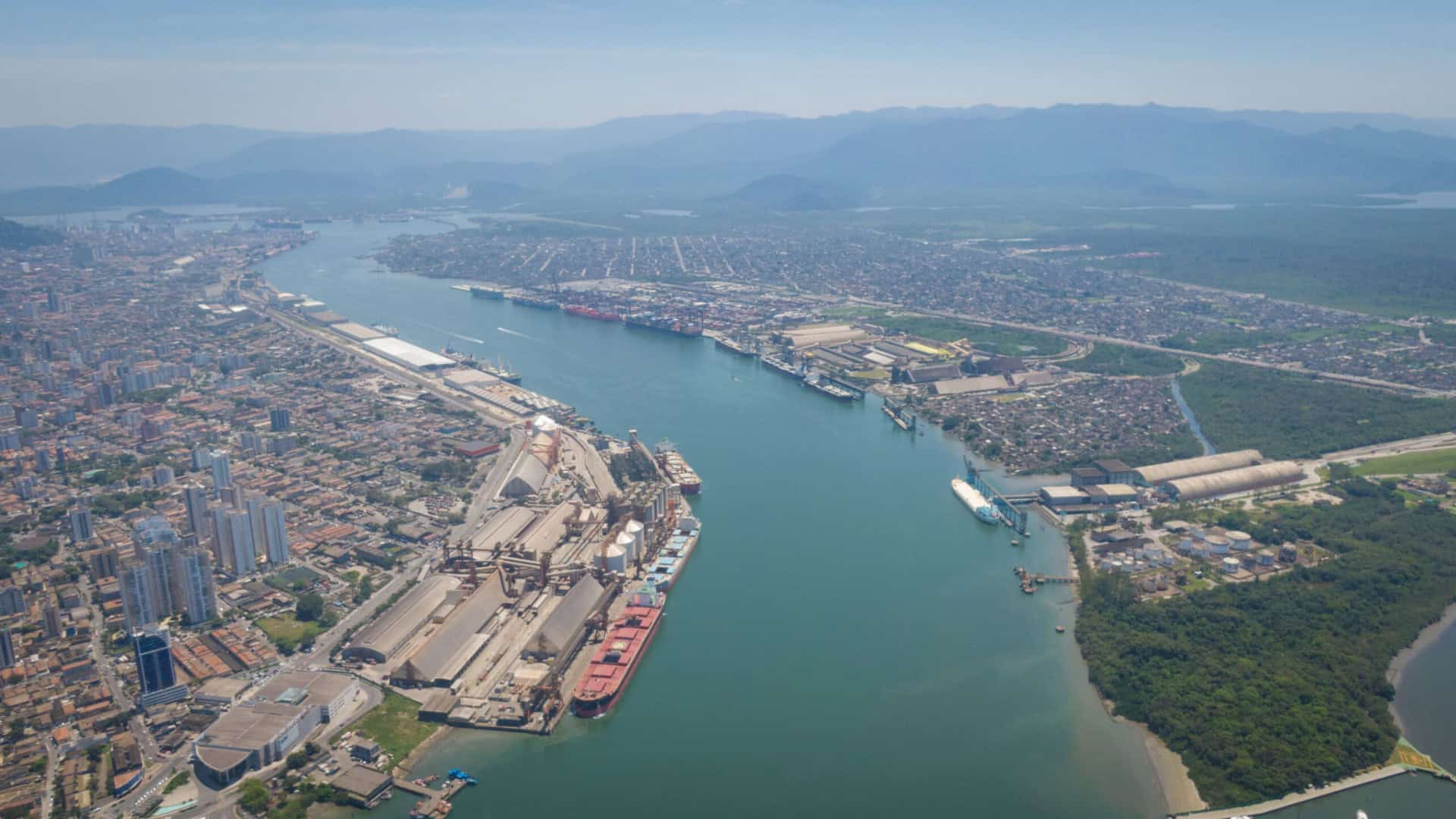 Leilão marca início do 1º túnel submerso do Brasil entre Santos e Guarujá