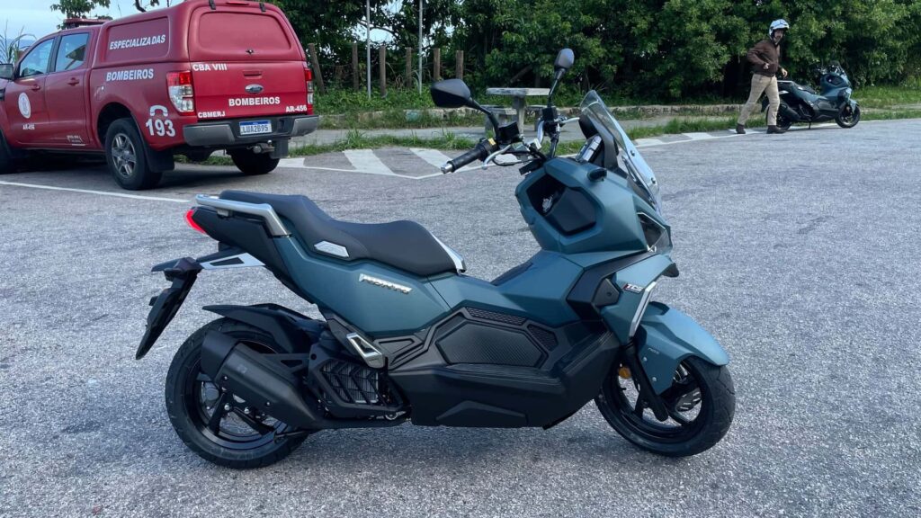 Nova SYM ADXTG 150 surpreende com tanque de 15 litros e tecnologia de ...